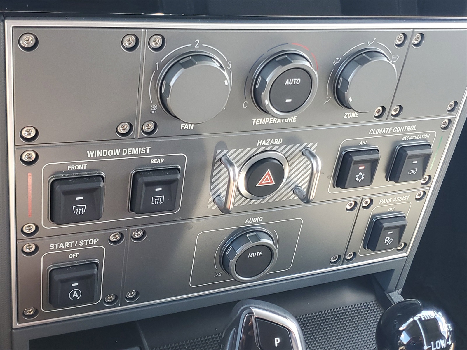 Pre-Owned 2024 INEOS Grenadier Station Wagon 4D Sport Utility in Fort ...