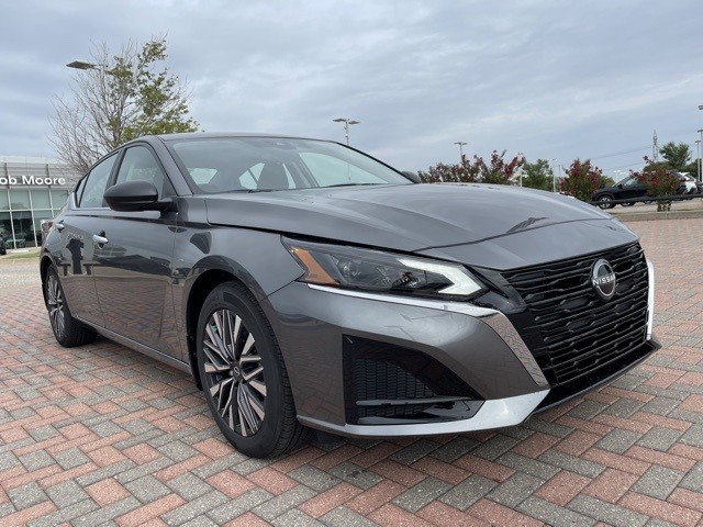 New 2024 Nissan Altima 2.5 SV 4D Sedan in Norman #RN316807 | Bob Moore ...