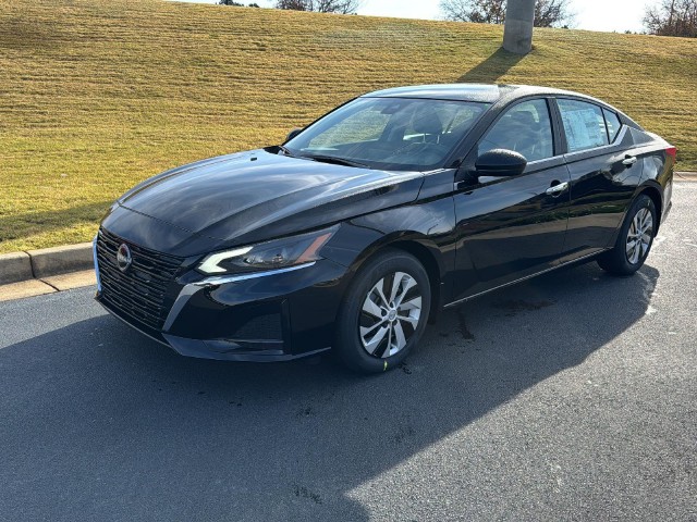 New 2025 Nissan Altima S Sedan in #N337414 | Butler Auto Group