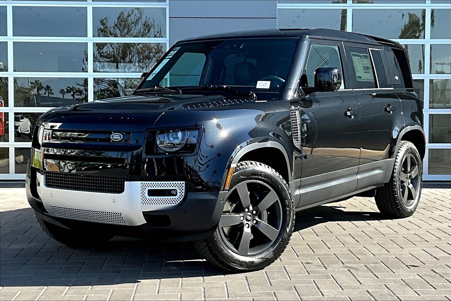 New Land Rover Special Offers | Land Rover Riverside