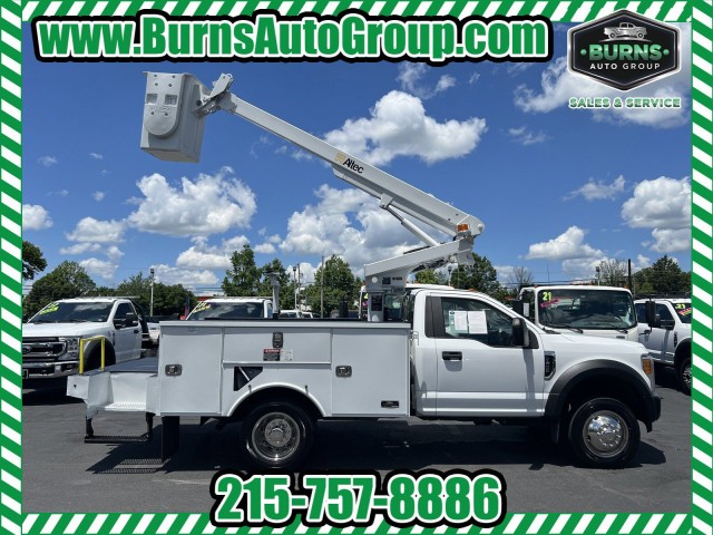 Pre-Owned 2017 Ford F450 V-10 Altec AT200A 35ft Bucket Truck Regular ...