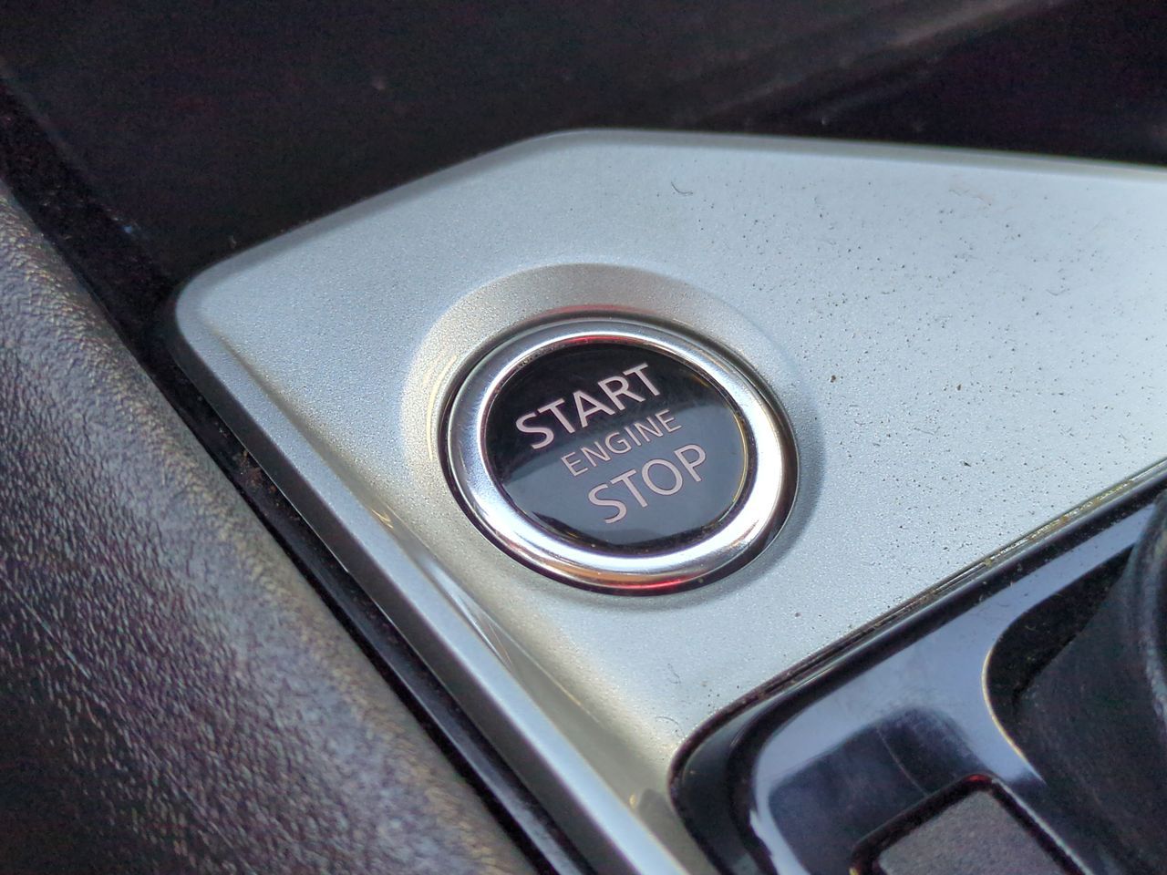 Pre-Owned 2024 Nissan Altima 2.5 SV 4D Sedan in Carlsbad #CP303714 ...