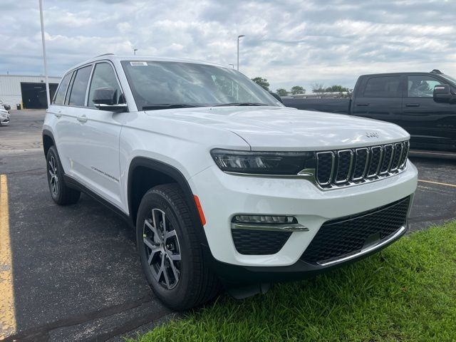 New 2025 Jeep Grand Cherokee Limited 4D Sport Utility in Central IL #J25456 | Sam Leman ...
