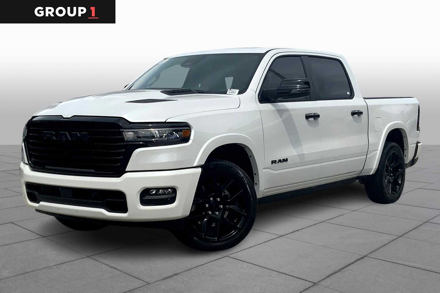 New 2025 RAM 1500 Laramie Crew Cab in Dallas #SN755219 | Dallas Dodge Chrysler Jeep Ram
