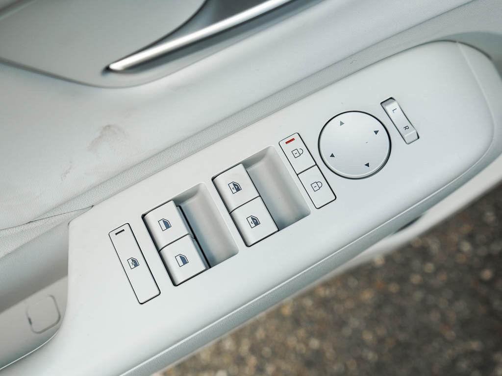 New 2026 Hyundai KONA Limited AWD *Ltd Avail* AWD SUV in Brooklyn Park ...