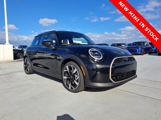 New 2025 MINI Cooper 2 DOOR HARDTOP Signature Plus 2D Hatchback in West ...