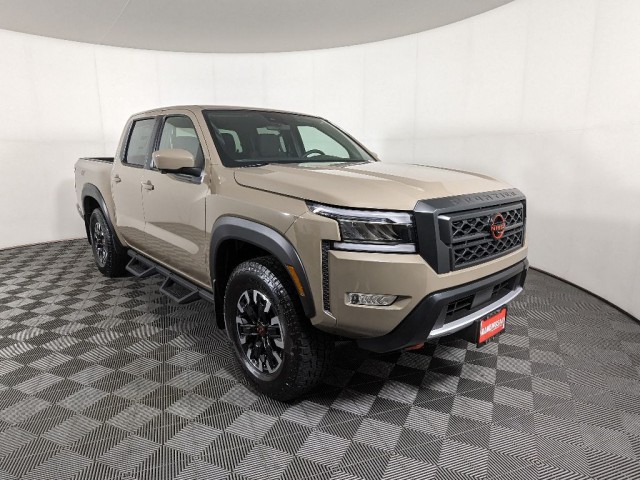 2023 Nissan Frontier vs 2023 Honda Ridgeline | Illini Nissan