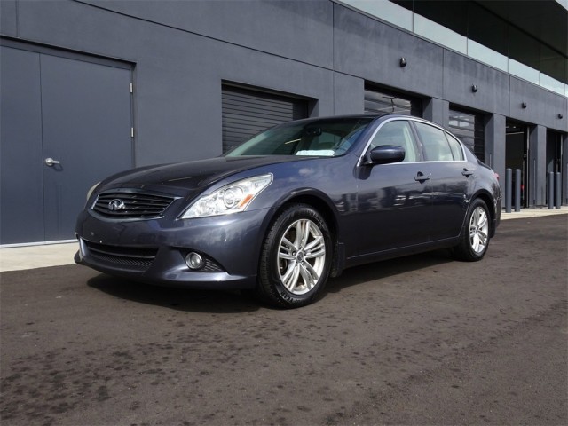Pre-Owned 2013 INFINITI G37 Journey 4D Sedan in Cincinnati #G5003581 | Genesis of North Cincinnati