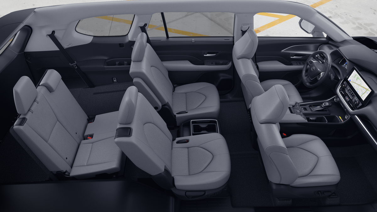 New 2026 Toyota Grand Highlander XLE XLE FWD in Houston # | Group 1 Automotive