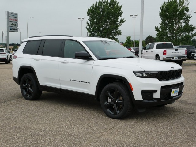 New 2025 Jeep Grand Cherokee L Altitude X Sport Utility in Rochester #R40677 | Happy Chrysler ...