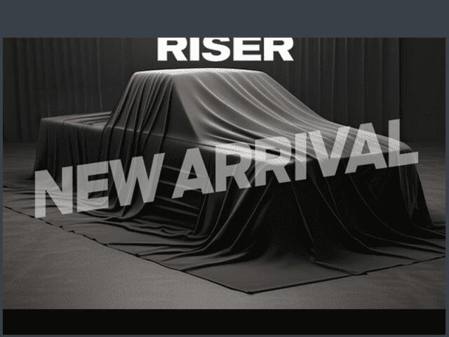 Pre-Owned 2025 GMC Sierra 1500 AT4 Crew Cab in Hot Springs #25213A | Riser Ford