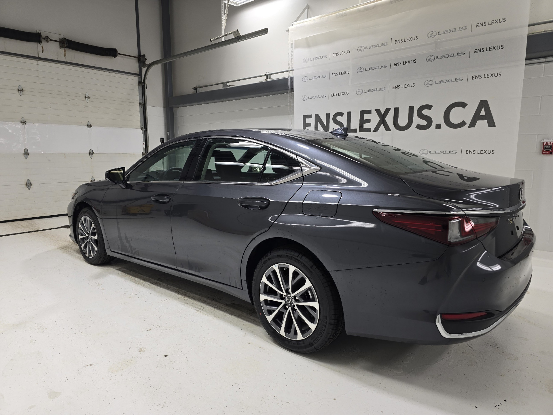 New 2024 Lexus ES 250 Premium Package Sedan in Saskatoon #L24195 | Ens Lexus