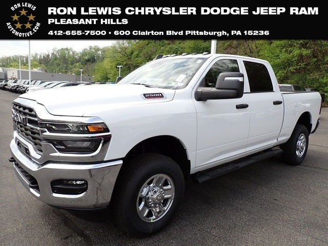 New 2025 RAM 2500 Tradesman Crew Cab in Cranberry Twp #H5262 | Ron Lewis Chrysler Dodge Jeep Ram