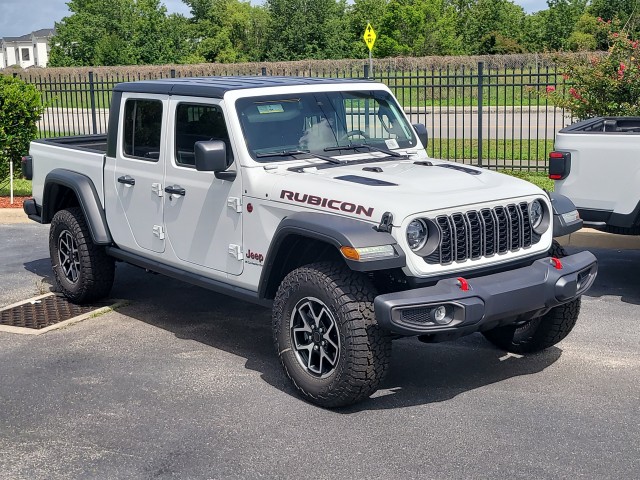 New 2025 Jeep Gladiator Rubicon Crew Cab in Orlando #SL518231 | Airport ...