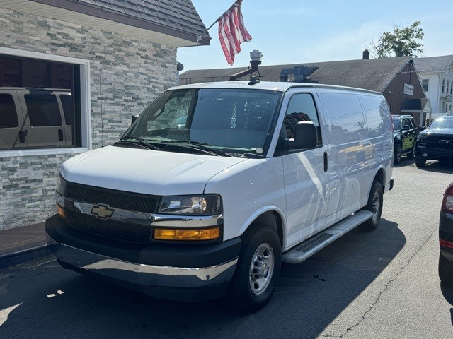 Pre-Owned 2022 Chevrolet Express 2500 Work Van 3D Cargo Van in ...