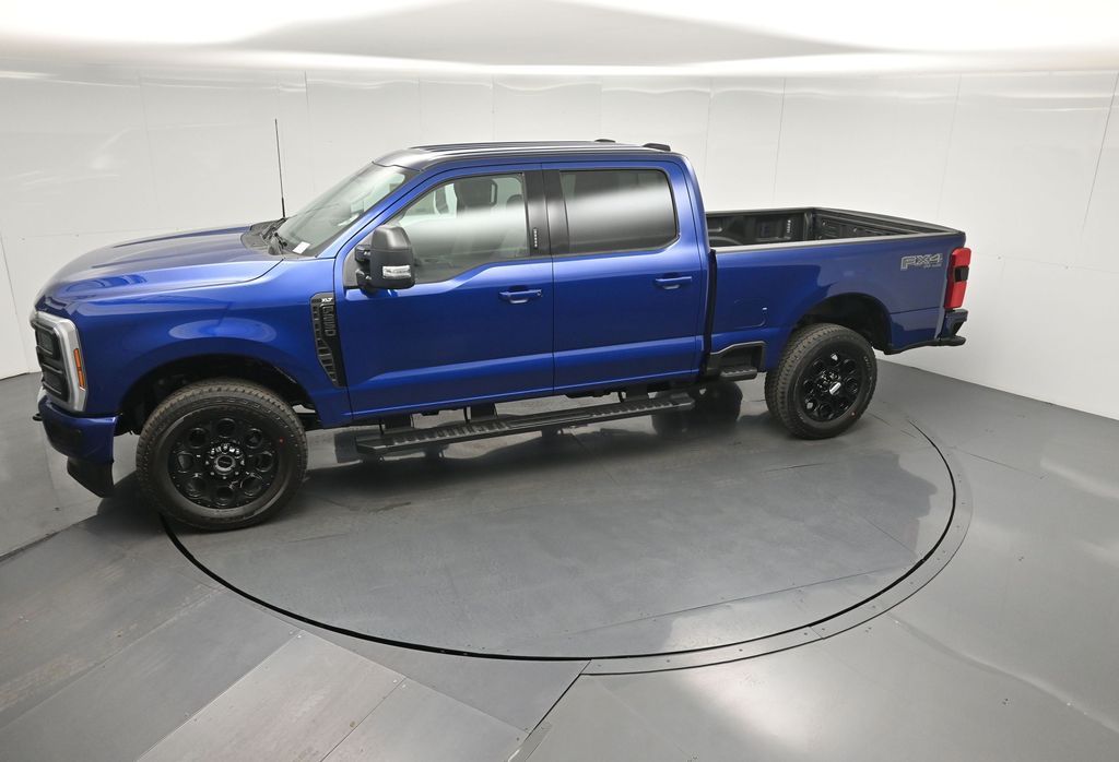 New 2026 Ford Super Duty XLT Crew Cab in Redlands #R260109 | Ken Grody ...