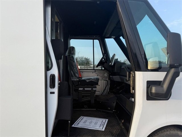 New 2025 Chevrolet BrightDrop 400 FWD 400 Cargo Van in Granite City # ...