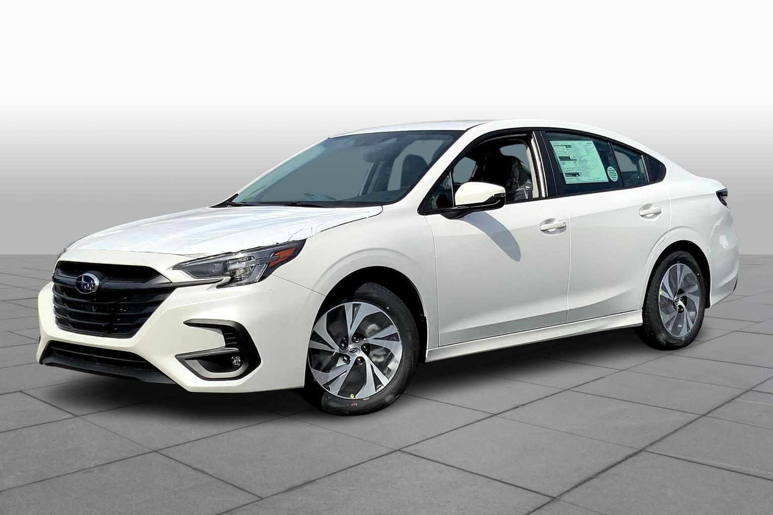 Subaru Legacy 2022 White