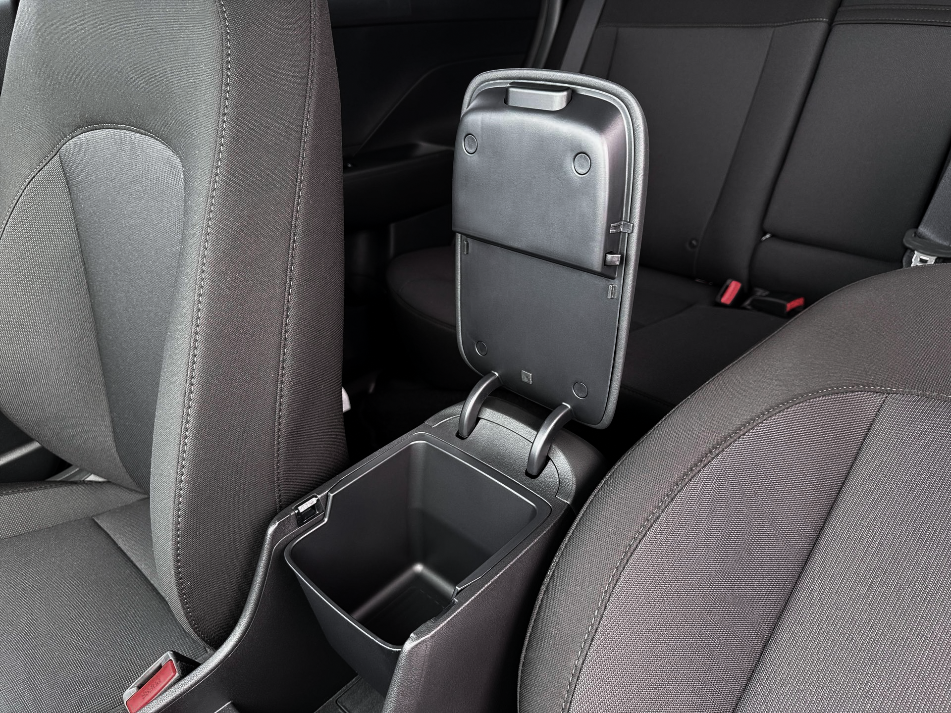 New 2026 Hyundai KONA SEL Sport AWD 4D Sport Utility in Waukesha ...