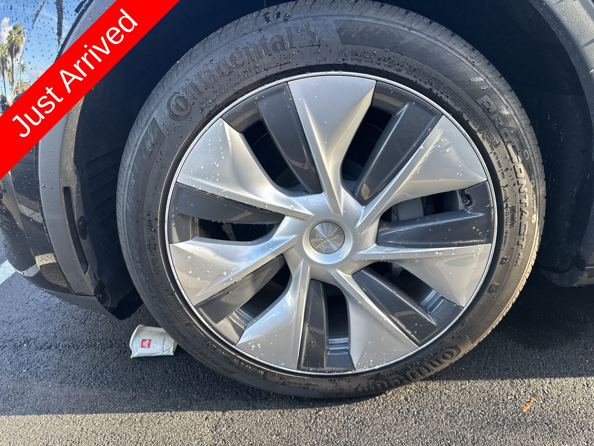 Pre-Owned 2024 Tesla Model Y Long Range 4D Sport Utility in Foothill ...