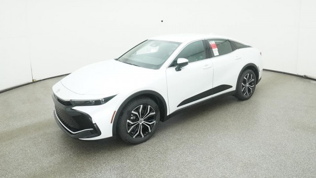 New 2025 Toyota Toyota Crown XLE XLE XLE AWD (Natl) in Miami # | Toyota ...