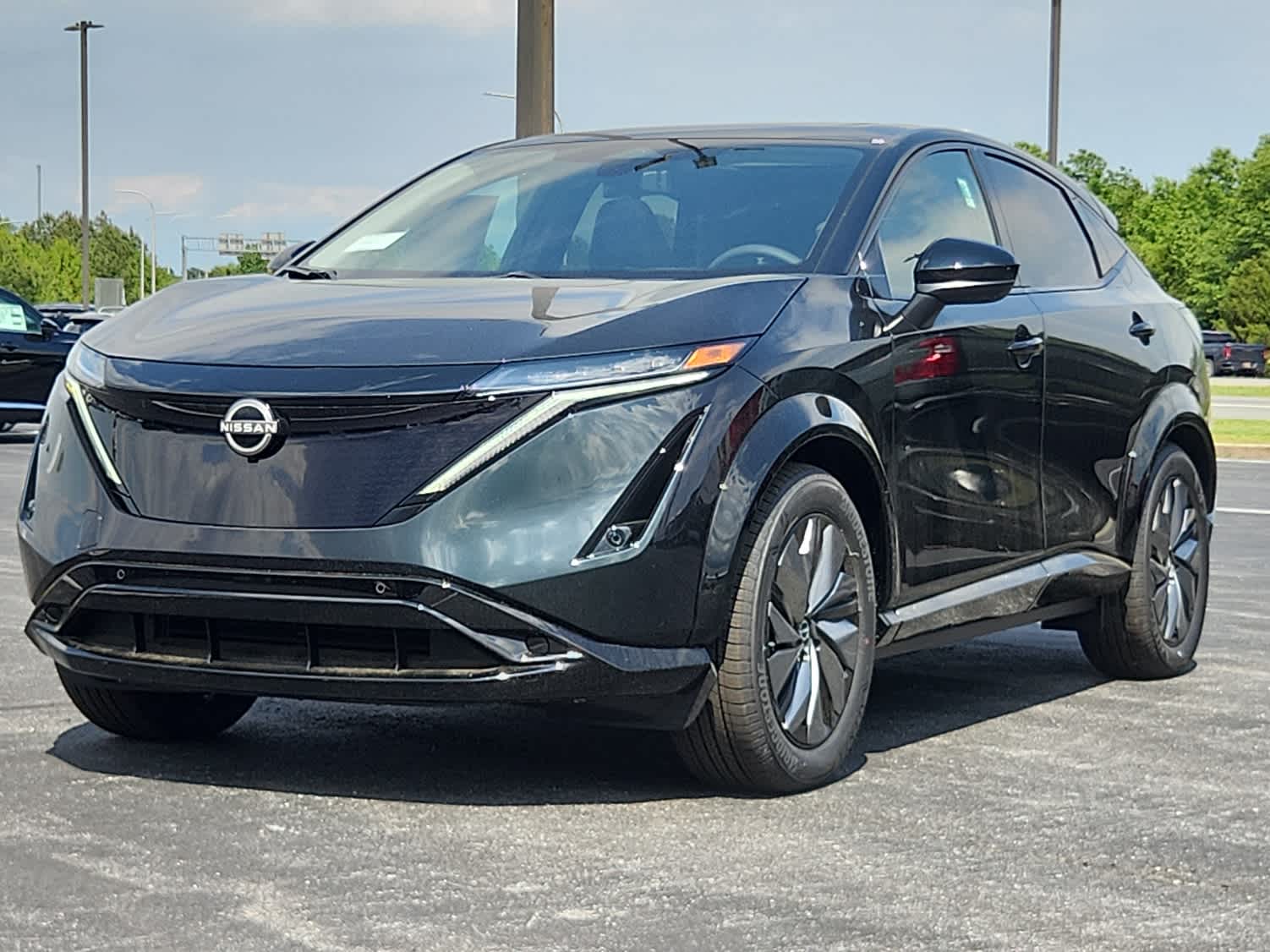 New 2025 Nissan Ariya EVOLVE+ Dual Motor e-4ORCE® AWD Electric ...