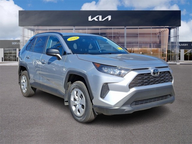 Pre-Owned 2021 Toyota RAV4 LE 4D Sport Utility in Conshohocken # ...