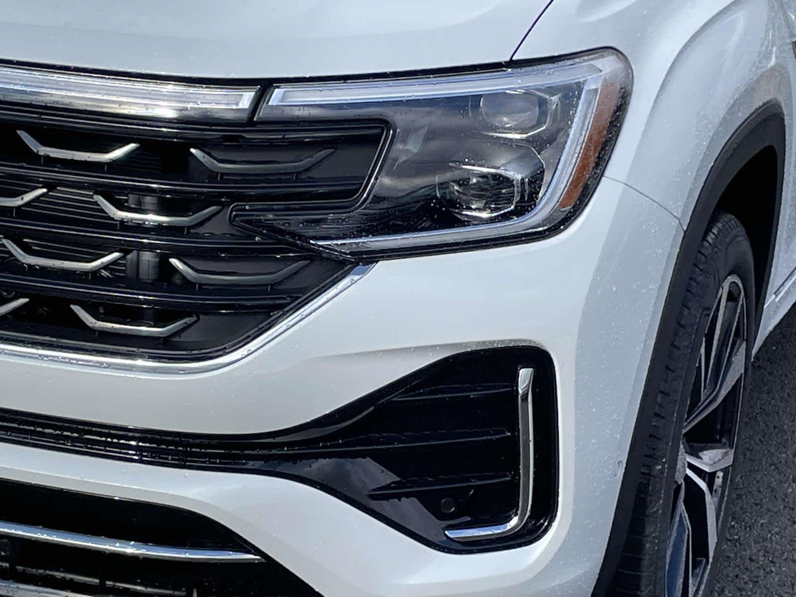 New 2026 Volkswagen Atlas 2.0T SEL Premium R-Line Sport Utility in ...