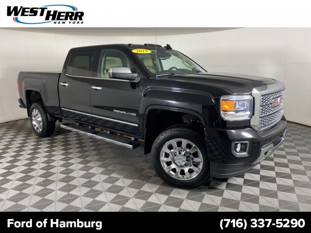 Pre-Owned 2019 GMC Sierra 2500HD Denali 4 Door Crew Cab Short Bed Truck ...