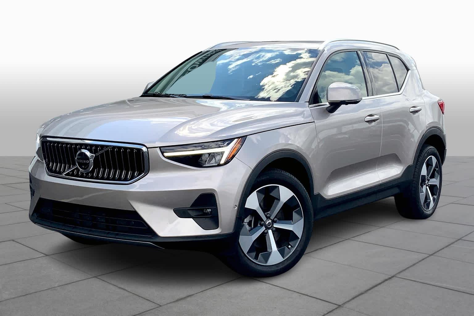 Pre-Owned 2023 Volvo XC40 Plus Bright Theme Sport Utility in Atlanta #P2948552 | World Toyota
