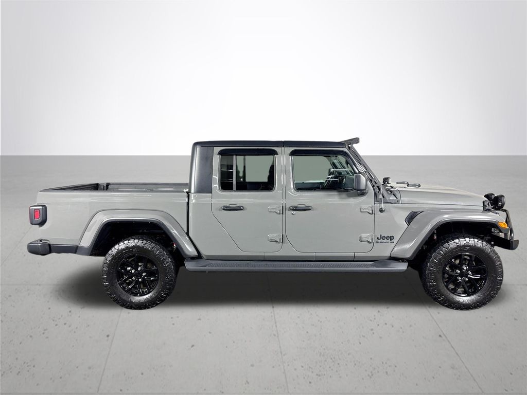 Pre-Owned 2022 Jeep Gladiator Altitude 4D Crew Cab in Vancouver # ...