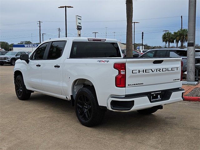 Pre-Owned 2022 Chevrolet Silverado 1500 LTD Custom Crew Cab in Bay City ...