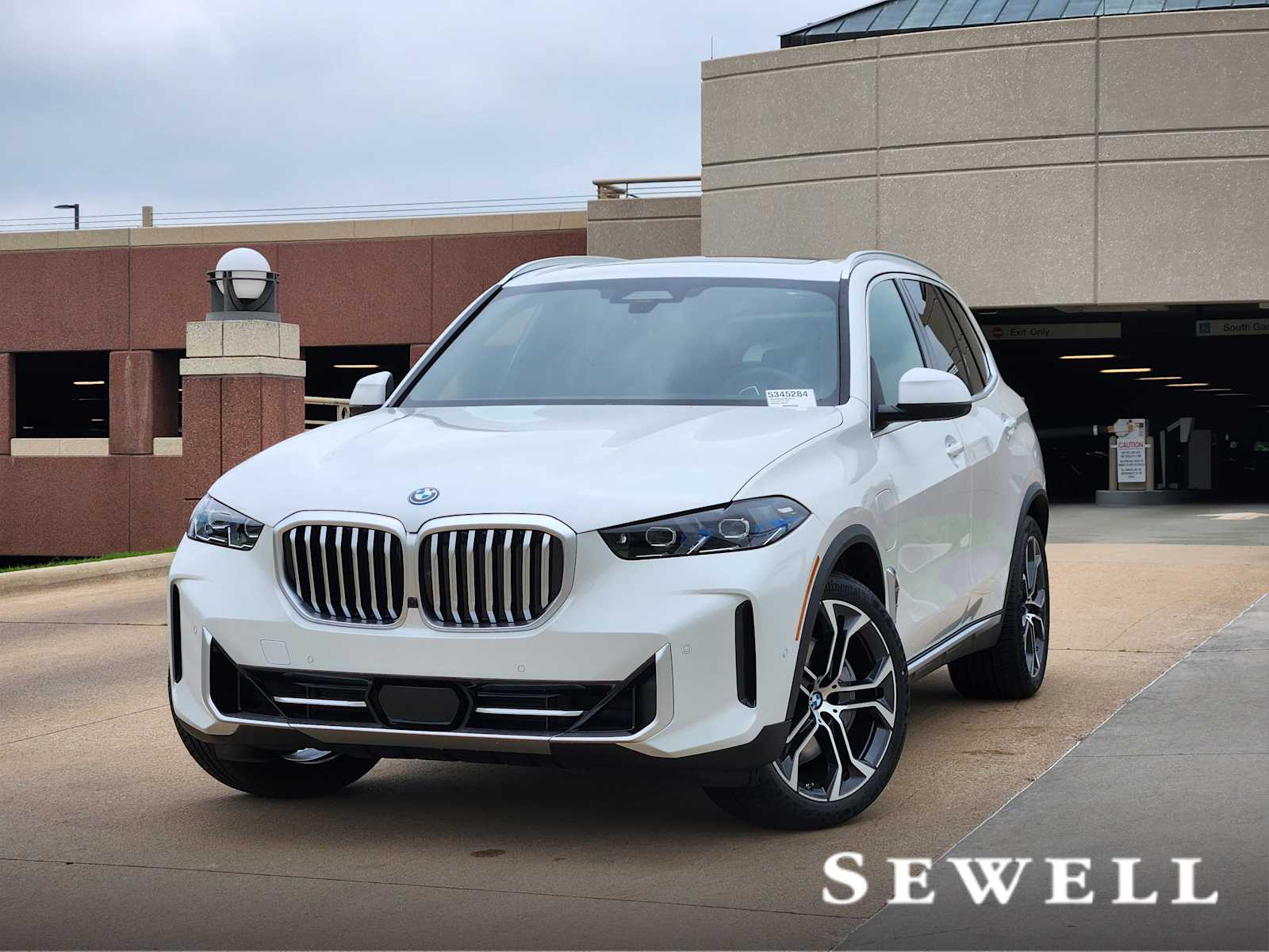 New 2026 BMW X5 xDrive50e SUV in Plano #5345284 | Sewell BMW of Plano