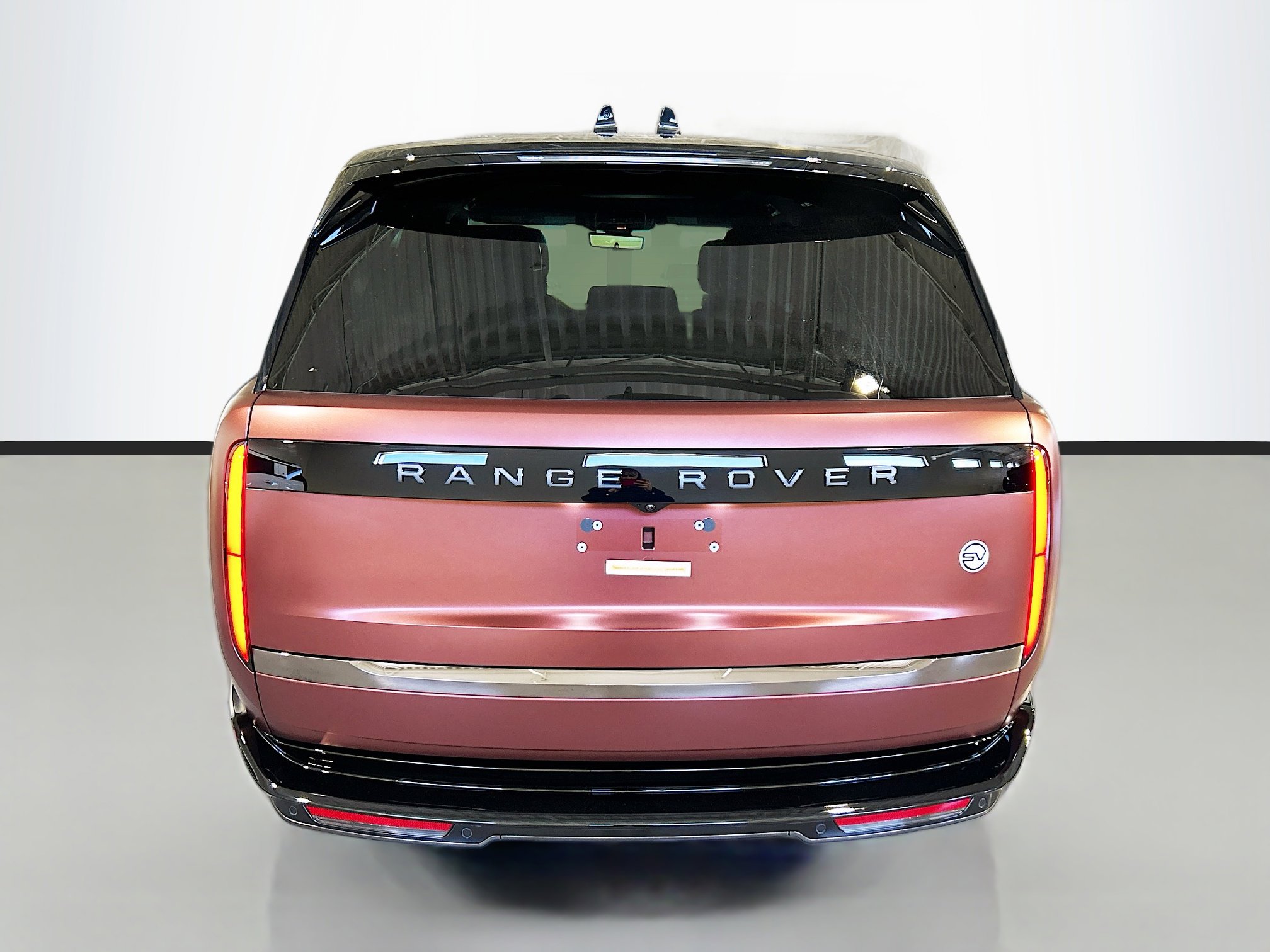 New 2025 Land Rover Range Rover SV SUV in Tampa #A274943 | Land Rover Tampa
