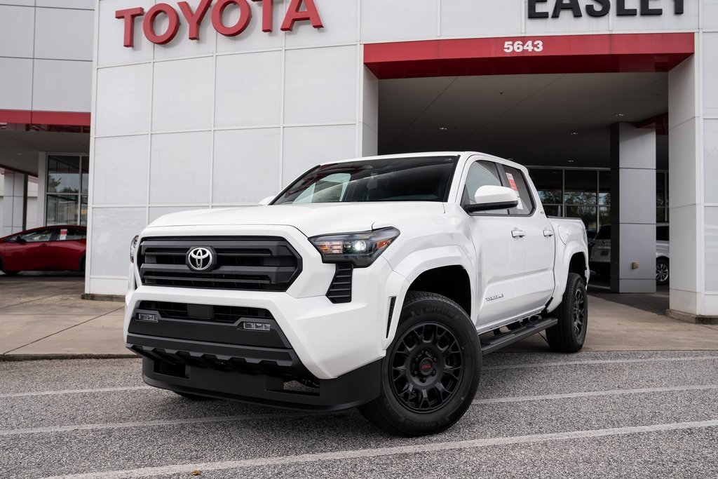 New 2025 Toyota Tacoma SR5 4X4 DOUBLE CAB