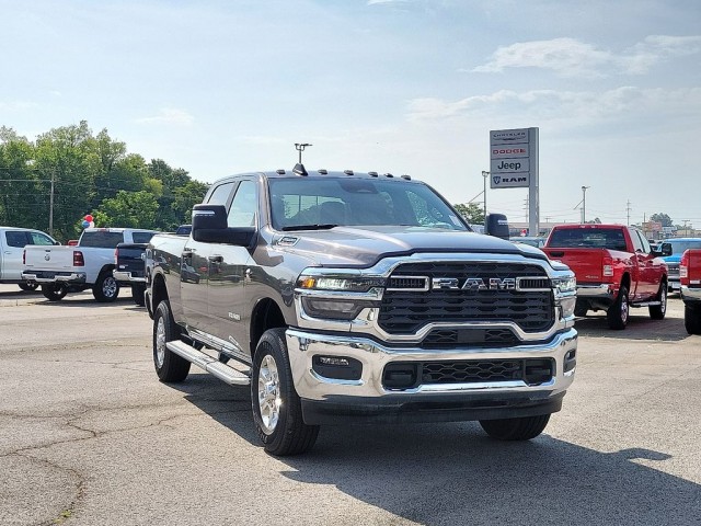 New 2025 RAM 2500 Big Horn Crew Cab in Fort Smith #SG521097 | Breeden Dodge Chrysler Jeep RAM