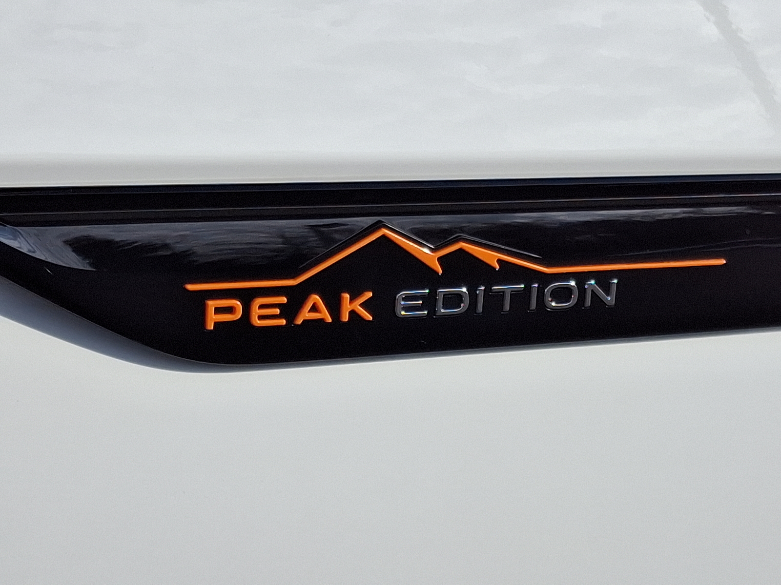 New 2025 Volkswagen Atlas 2.0T Peak Edition Sport Utility in Lebanon #250170 | Autohaus Lebanon ...