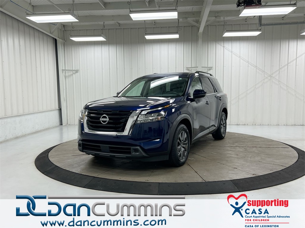 2022 Nissan Pathfinder Blue