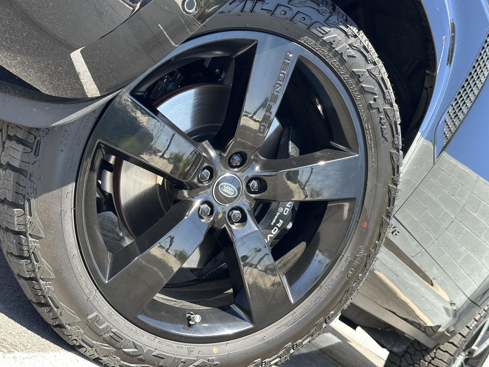 Pre-Owned 2024 Land Rover Defender 90 V8 SUV in Tucson #PS33483 | Royal ...