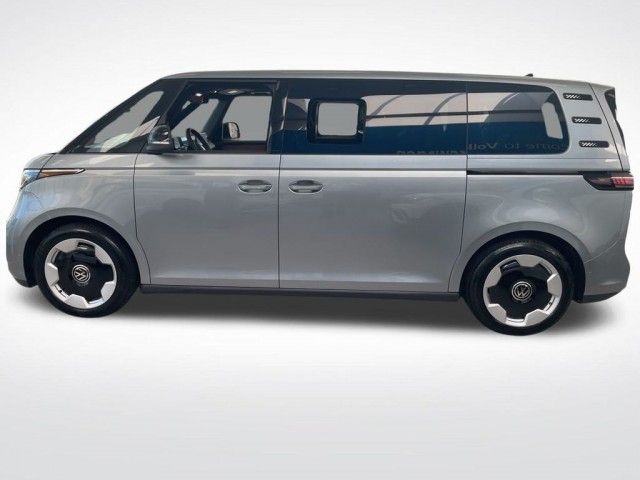 New 2025 Volkswagen ID. Buzz Pro S 4D Passenger Van in Mohegan Lake # ...