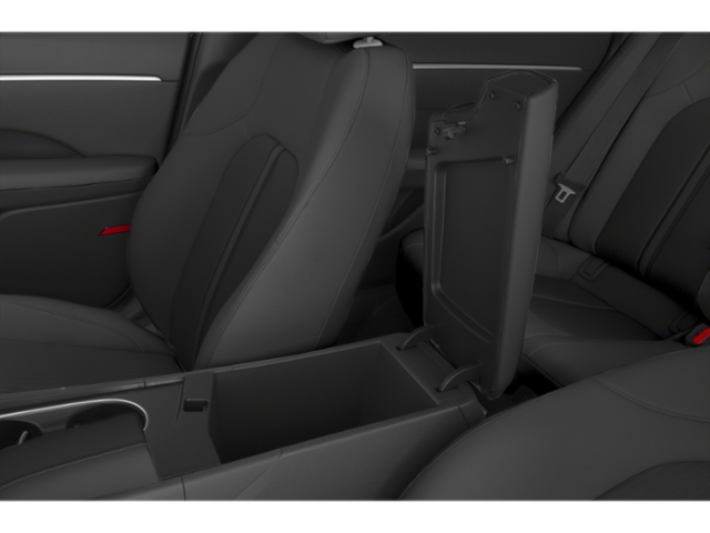 $33,005 2025 Hyundai SONATA HYBRID SEL Aero Silver Metallic Car in Dayton